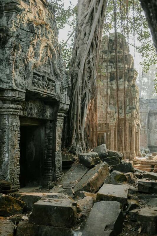 Siem Reap:Grand Circuit Banteay Srei & Floating village Tour - An In-Depth Look at the Tour Experience