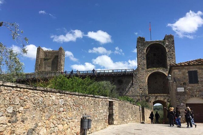 Siena and San Gimignano Tour from Florence - FAQ