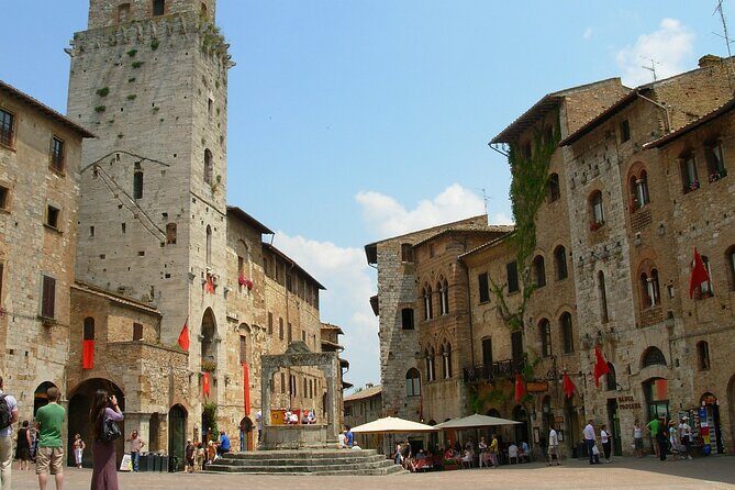 Siena and San Gimignano Tour from Rome - FAQ