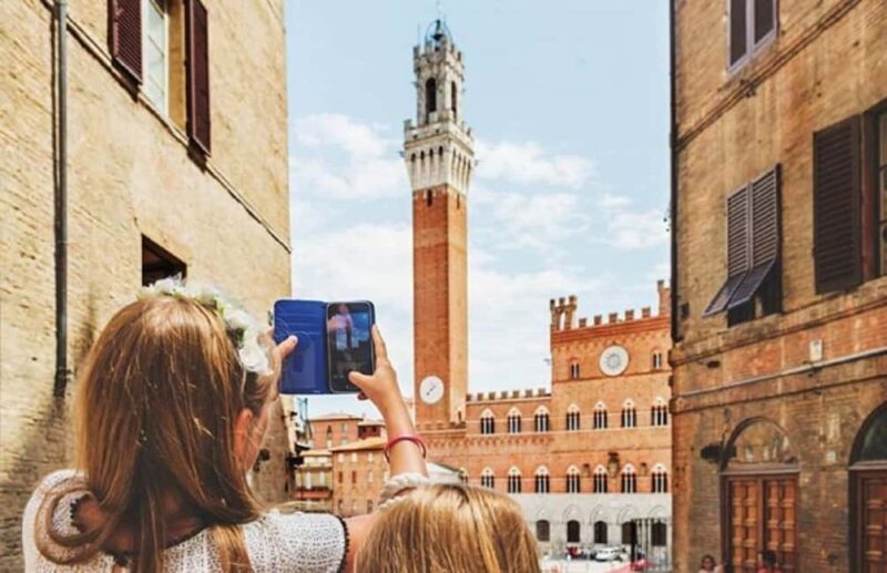 Siena: Contrade Walking Tour with Contrada Museum Entry - Practical Details: Timing, Group Size, and Value