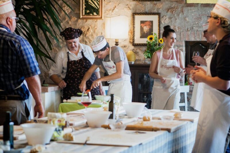 Siena countryside: cooking class in a real Tuscan farmhouse - An In-Depth Look at the Experience