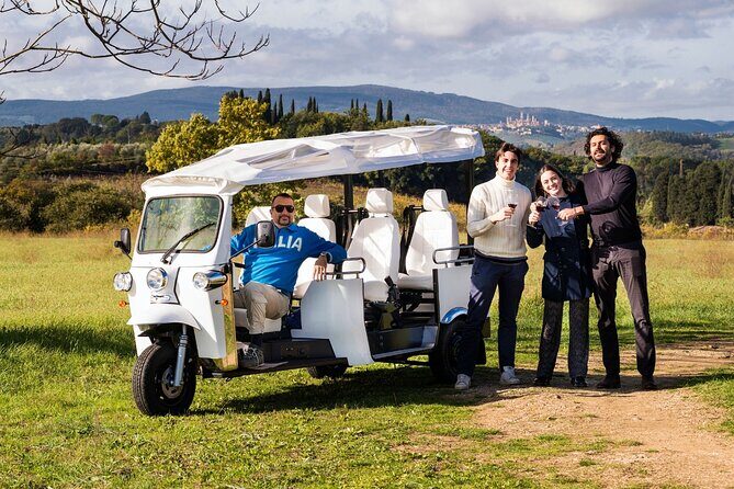 Siena E-Tuk Tuk panoramic Aperitivo with Local Snacks - Detailed Breakdown of the Itinerary
