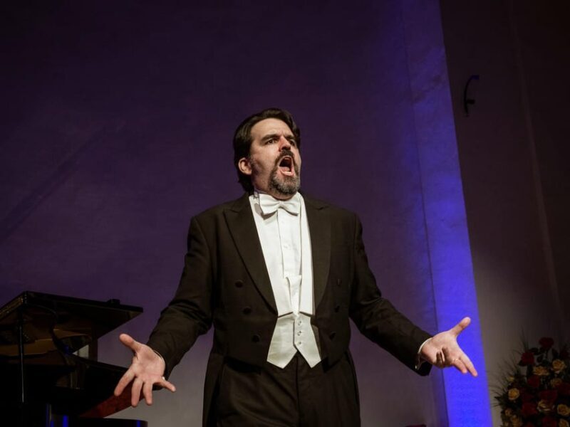 Siena: Italian Opera Concert with Artists Meet & Greet - FAQ