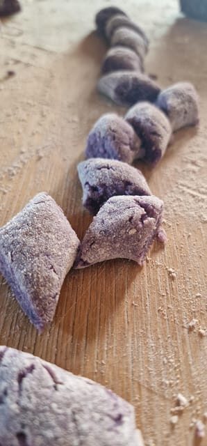 Siena: Private Pasta Cooking Class in an ancient farmhouse - A Detailed Look at the Experience
