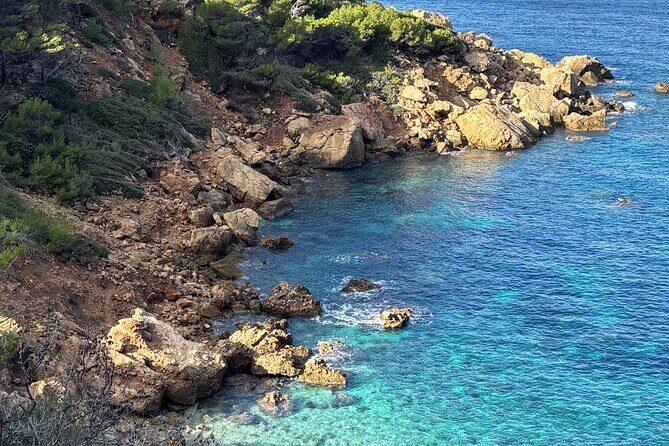 Sierra de Tramuntana hike with transportation and small picnic - Key Points