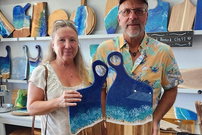 Siesta Key Epoxy Resin Workshop - Group Size, Scheduling, and Accessibility