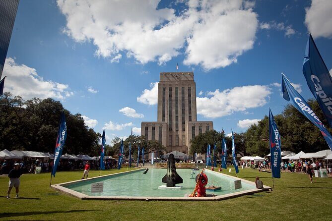 Sights of Downtown Houston Smartphone Audio Walking Tour - Who Is This Tour Best For?