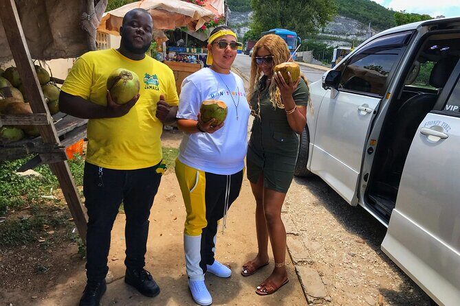 Sightseeing and Shopping Tour in Montego bay - Key Points