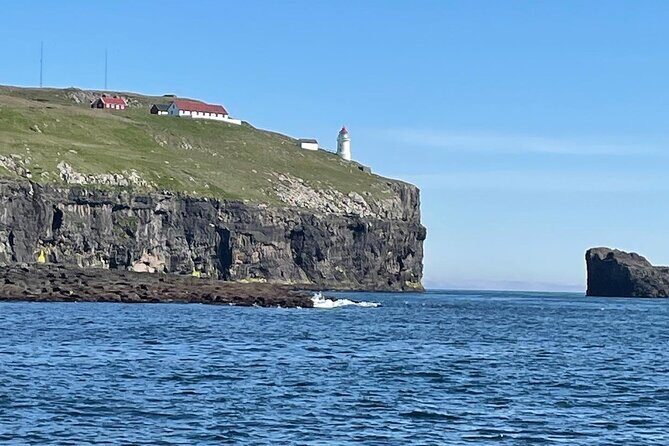 Sightseeing Around Nólsoy to see Puffins - The Experience in Detail
