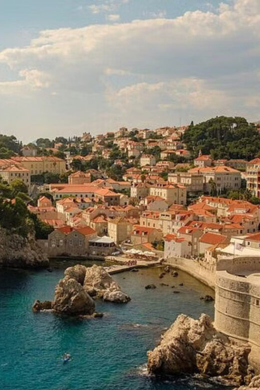 Sightseeing Boat Cruise in Old Town of Dubrovnik - Explore Dubrovnik from the Water: A 45-Minute Boat Tour of Old Town