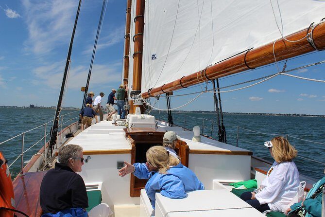 Sightseeing Day Sail around Boston Harbor - FAQ
