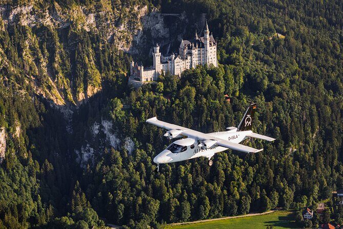 Sightseeing flight Zugspitze Neuschwanstein Castle Alps Munich Augsburg - The Sum Up