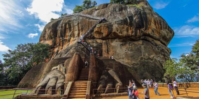 Sigiriya and Dambulla Day Tour from Hikkaduwa - Key Points