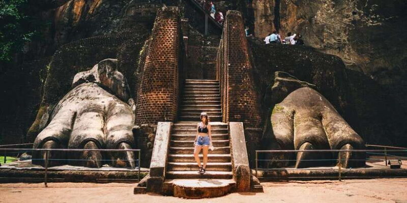 Sigiriya and Pidurangala Rock From Colombo - FAQ