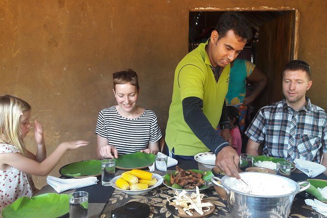 Sigiriya Cycle Tour: Explore Village Life in Sigiriya & Enjoy a Village Lunch - Practical Details and Tips