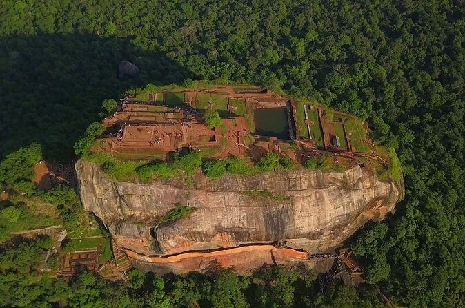 Sigiriya Day Trip with Elephant Safari & Lunch in a Village House - FAQ