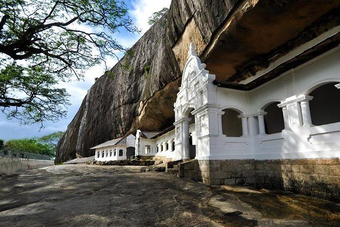 Sigiriya Rock and Dambulla Cave Temple Day Tour - FAQs