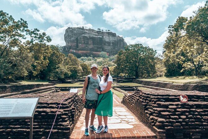 Sigiriya Rock and Wild Elephant Safari from Polonnaruwa - FAQ