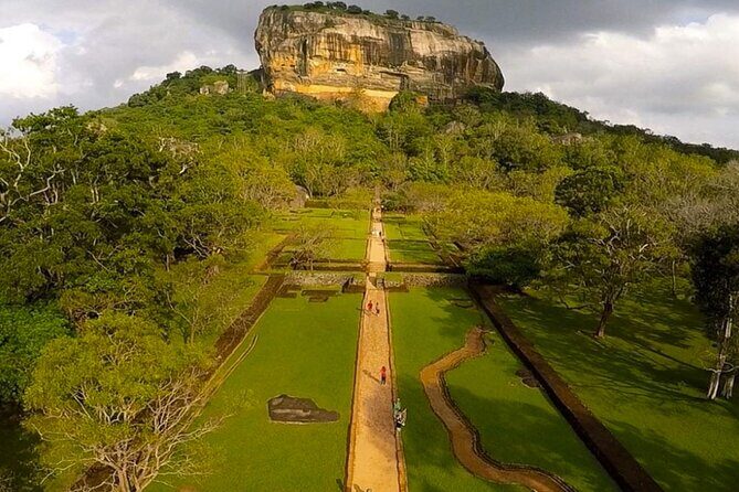 Sigiriya Rock & Cave Temple with Jeep Safari Private Day Trip - What Travelers Are Saying