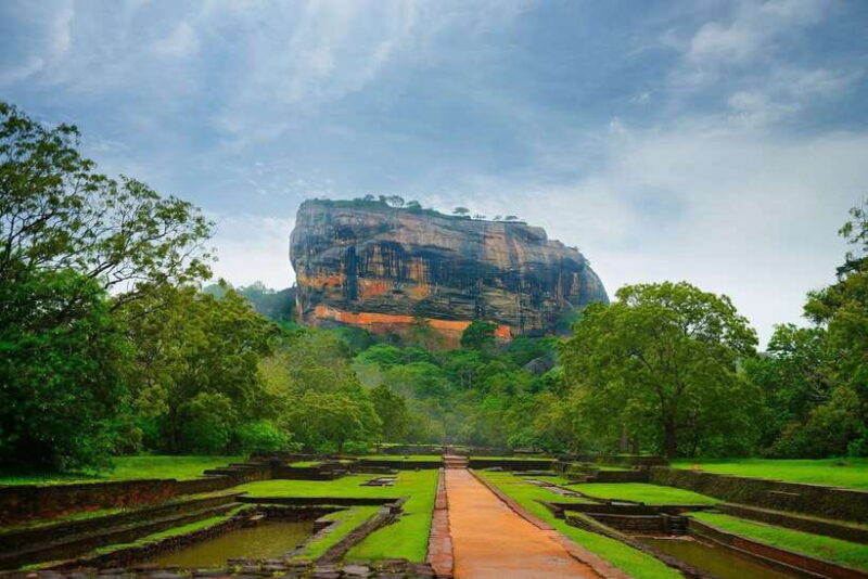 Sigiriya: Rock Fortress Private Guided Walking Tour - Discovering Sigiriya: Rock Fortress Private Guided Walking Tour