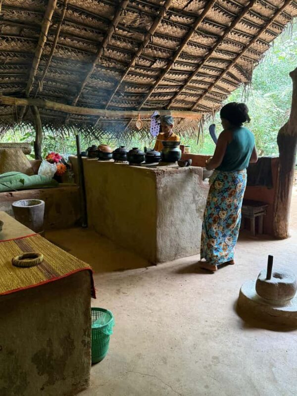 Sigiriya Rock Hike & Dambulla Tuk Tuk Day Tour - FAQ