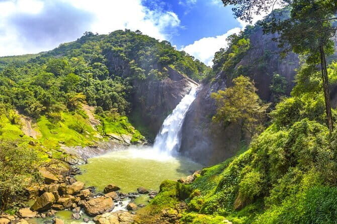 Sigiriya to Ella Private Transport with Waterfall Visit - Detailed Itinerary Insights