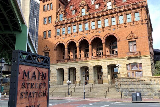 Signature Shockoe, Canal 2-Hour Walking Tour - Key Points