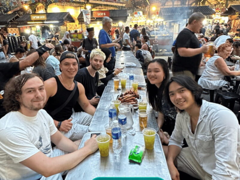 Signature Urban Night Tour: Sunset Street Food in Singapore - An In-Depth Look at the Signature Urban Night Tour