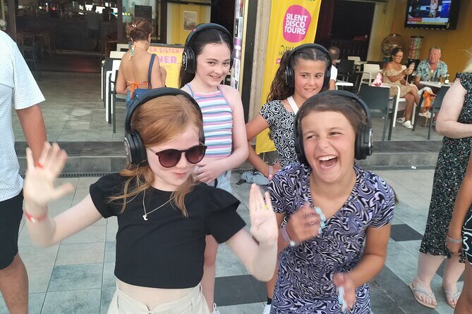 Silent Disco Walking Tour Fanabe Mister Sister Show Bar - Final Thoughts