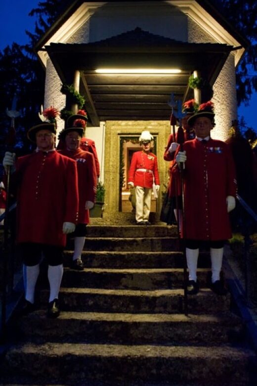 Silent Night Oberndorf Christmas Eve Tour from Salzburg - A Detailed Look at the Tour