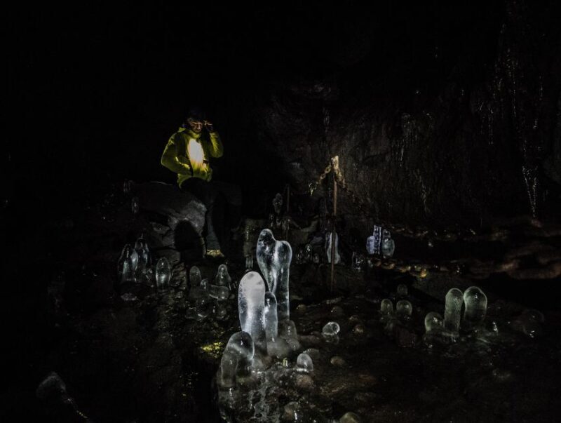 Silfra: Leidarendi Lava Caving & Snorkeling Tour with Photos - A Deep Dive into the Icelandic Underground Experience