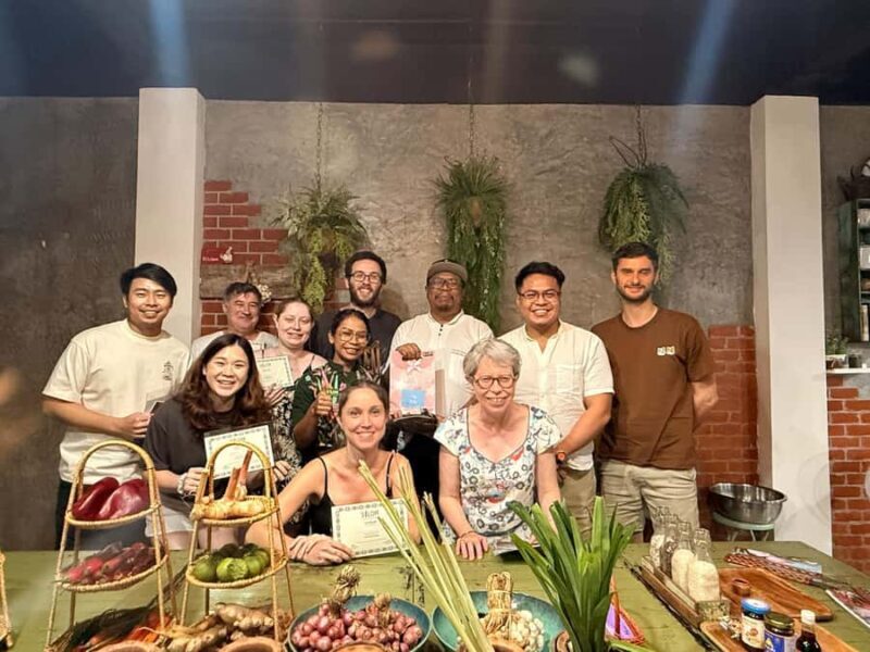 Silom Thai Cooking Class with Garden Or Market Tour - A Closer Look at the Experience