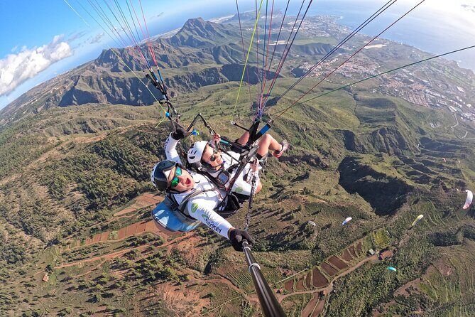 SILVER 1000m paragliding tandem flight above South Tenerife - Who Will Love This Experience?