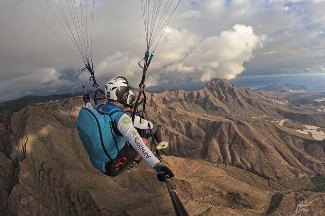 SILVER 1000m paragliding tandem flight above South Tenerife - FAQ