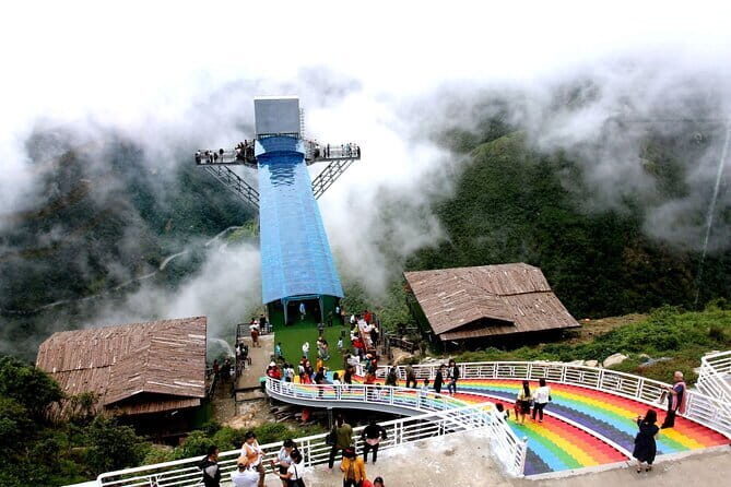 Silver Waterfall, Haven Gate and Glass Bridge by Private Car - FAQ