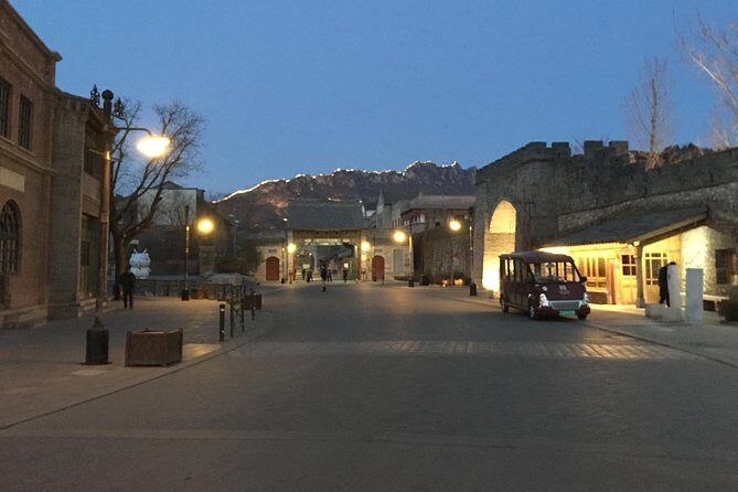 SiMaTai GreatWall GuBei Water Town Day Trip With a Exclusive Gift - The Practicalities: Transportation, Timing, and Costs