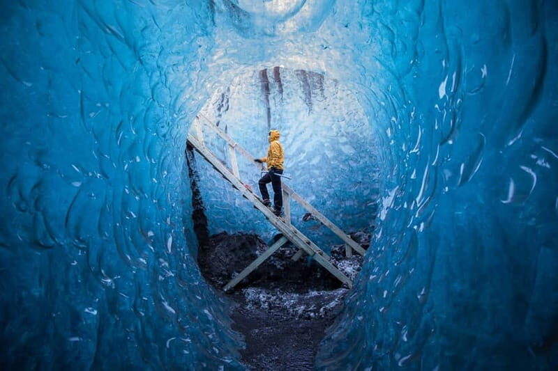 Sindris Ice Cave Photography Tour: A Locals Perspective - Who Is This Tour For?