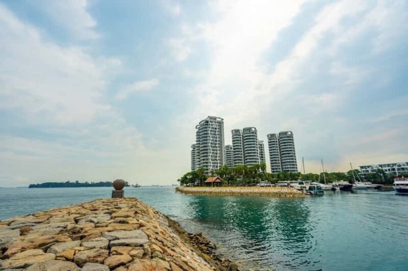 Singapore: 2-Hour Guided Bus Tour in Sentosa Island - Key Points