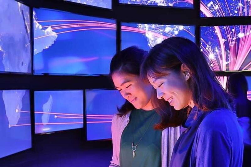 Singapore Airport: Changi Experience Studio Entry Ticket - Key Points