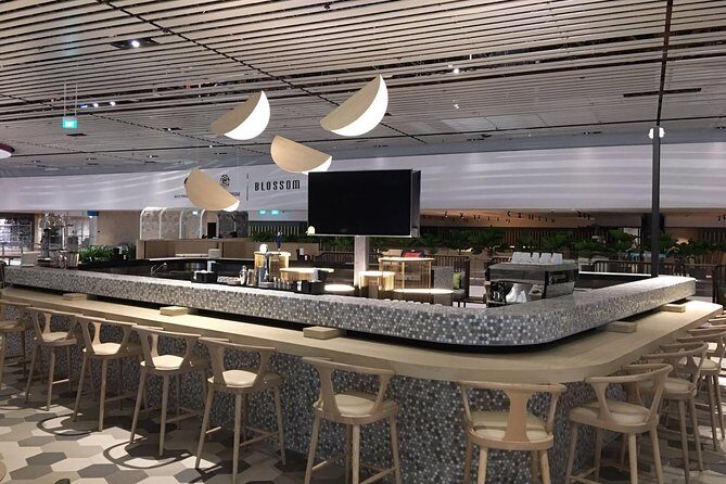 Singapore Changi Airport BLOSSOM - SATS & Plaza Premium Lounge at Terminal 4 - Key Points