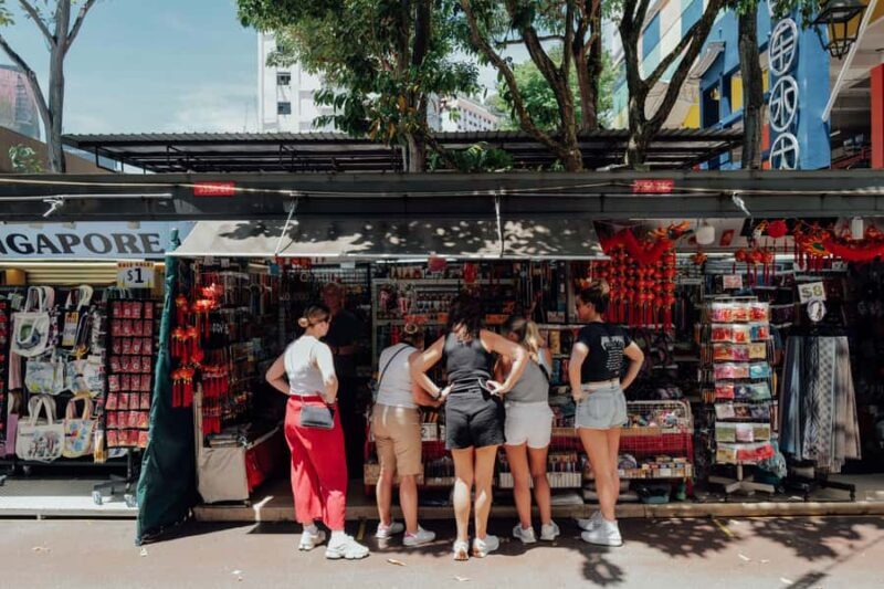 Singapore: Chinatown Food, Legends & Heritage Walking Tour - Key Points