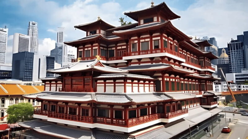 Singapore: Chinatown Hidden Treasure Walking Tour with Snack - Authentic Experiences and Helpful Tips