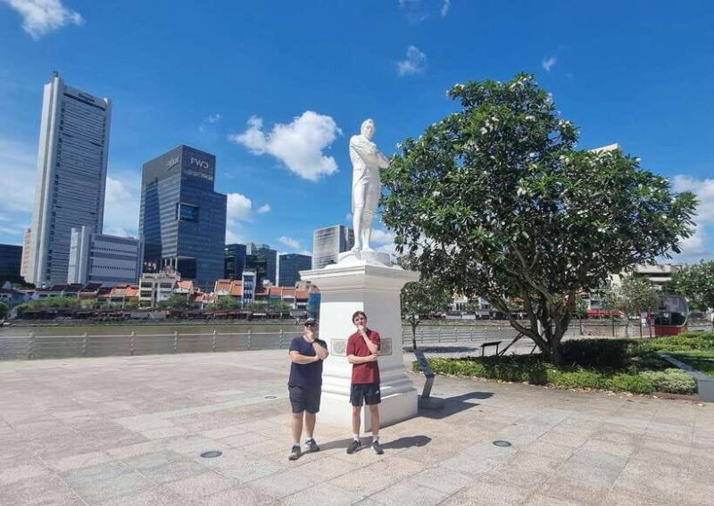 Singapore: City Highlights Walking Tour & Singapore River - The Value of a Guided Tour Like This