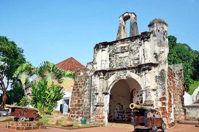 Singapore City Hotels To Kuala Lumpur City Hotels En-route Malacca Heritage Tour - Setting the Scene: Comfort and Convenience from the Start