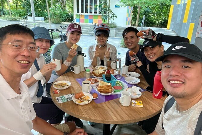 Singapore Cycling Tour - Rail Corridor to Civic District - The Itinerary: A Detailed Breakdown