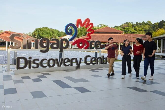 Singapore Discovery Centre  Black Lake Laser Battlefield - The Sum Up: Who Will Love This Experience?