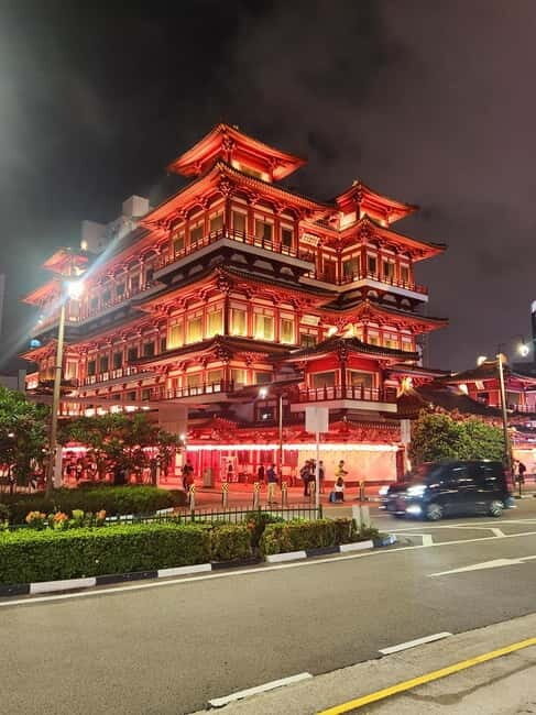 Singapore Essentials: 4-Hour Private Tour - Starting Point: Setting Out from Buddha Tooth Relic Temple