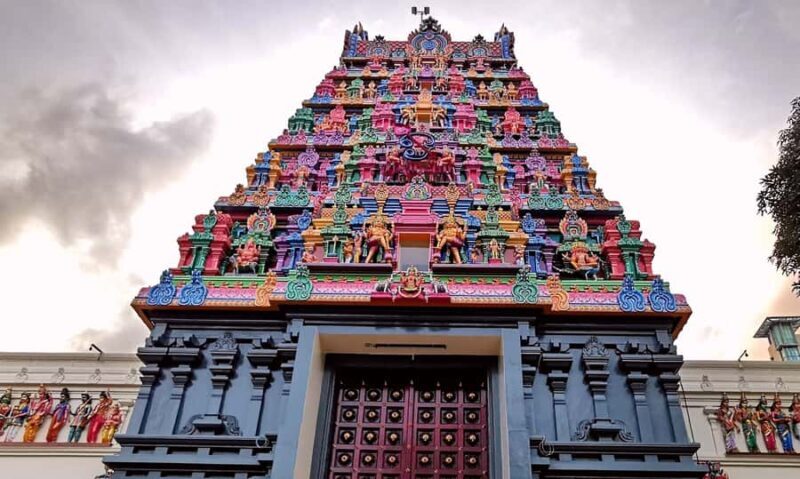 Singapore: Hidden Gems Kick Scooter Tour w/Dinner - Detailed Breakdown of the Itinerary