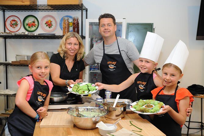 Singapore Market to Table Culinary Experience (Wet Market Tour included) - Key Points