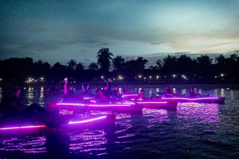 Singapore: Pasir Ris Park LED Night Kayak Tour with Mussels - FAQs
